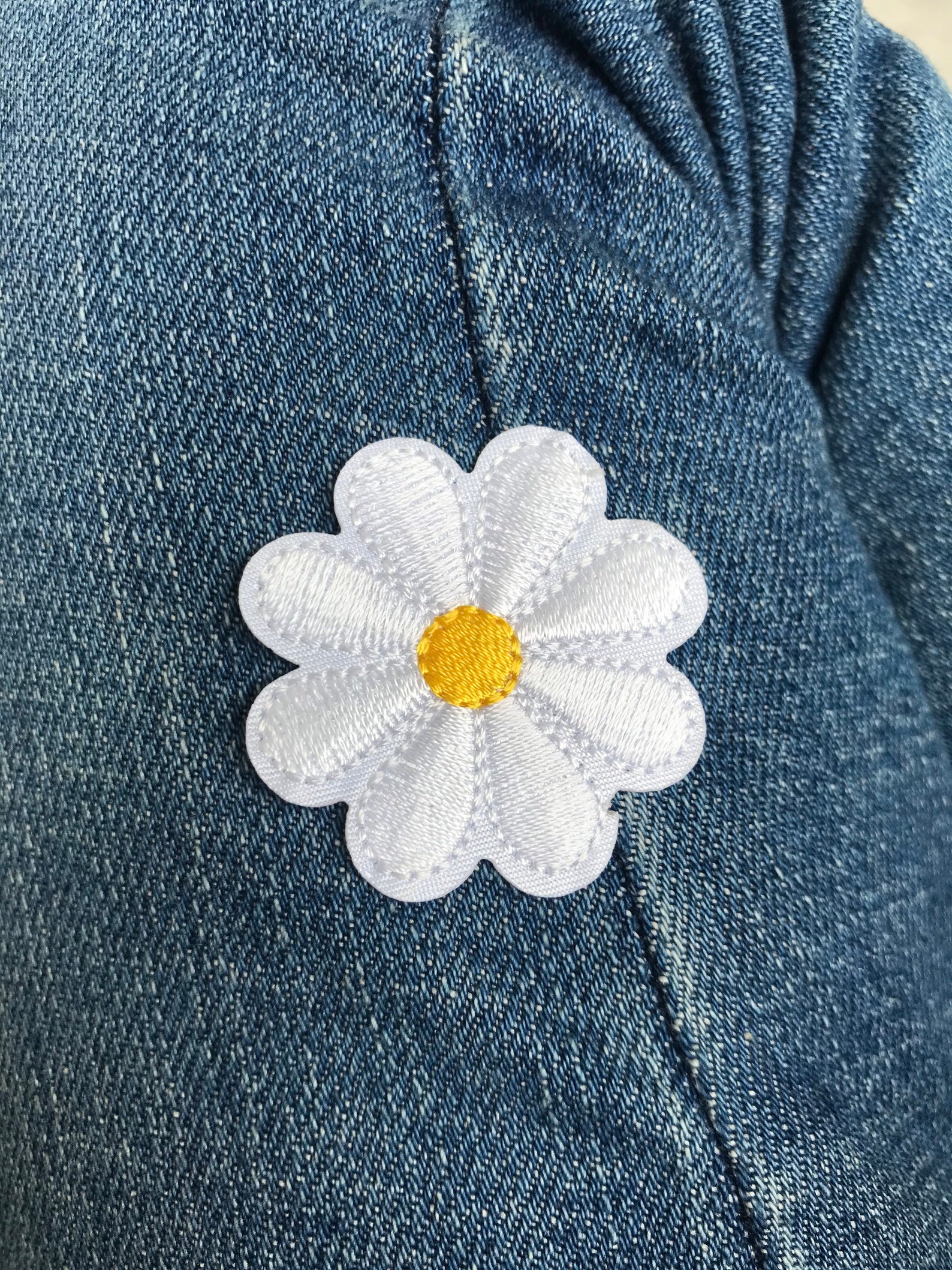 Daisy Iron-on Patch White Floral Badge Flowery Hippie Patch - Etsy