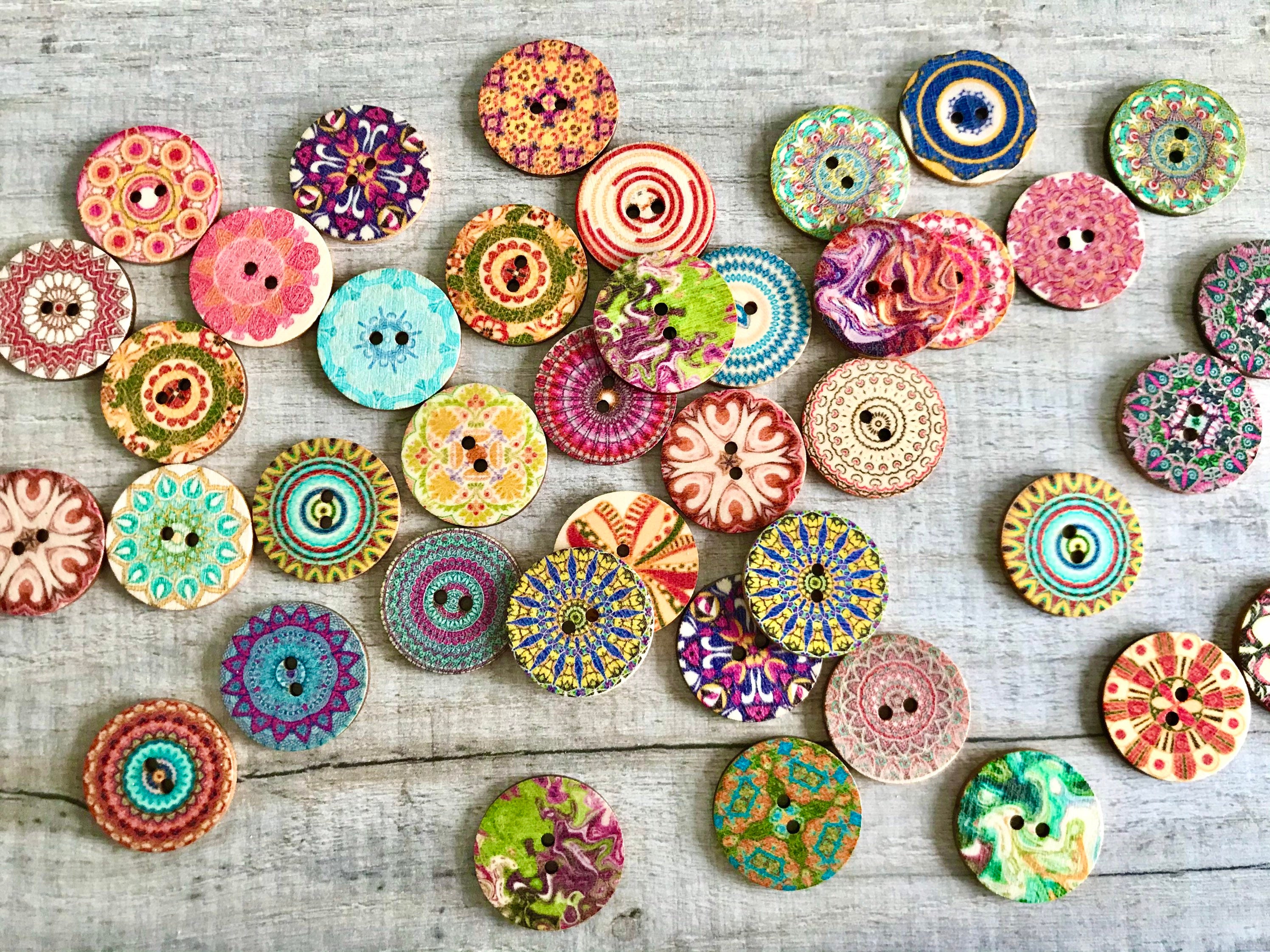 Crazy Wooden Boho, Psychedelic Buttons, 2.5cm Sustainable, WACKY ...