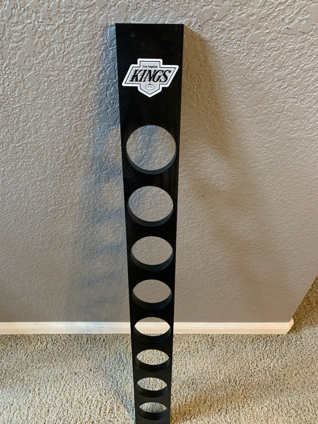 LA KINGS 8 Hockey Puck VERTICAL Wall Hanging Display - Etsy