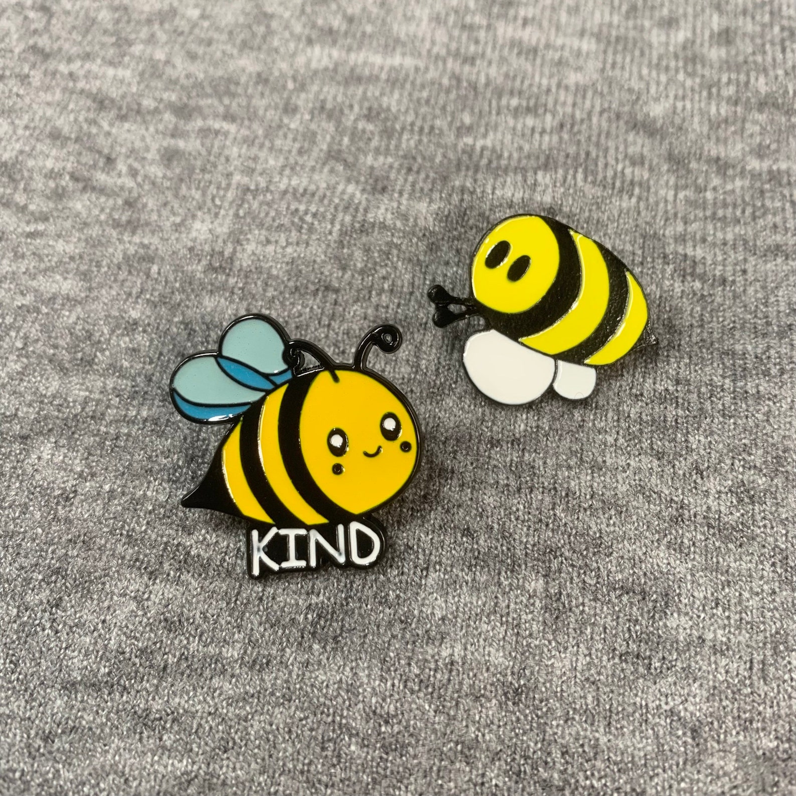 Honey Bee Enamel Pin,bee Enamel Pin,bee Pin,cute Bee Pin,mini Bee Pin ...