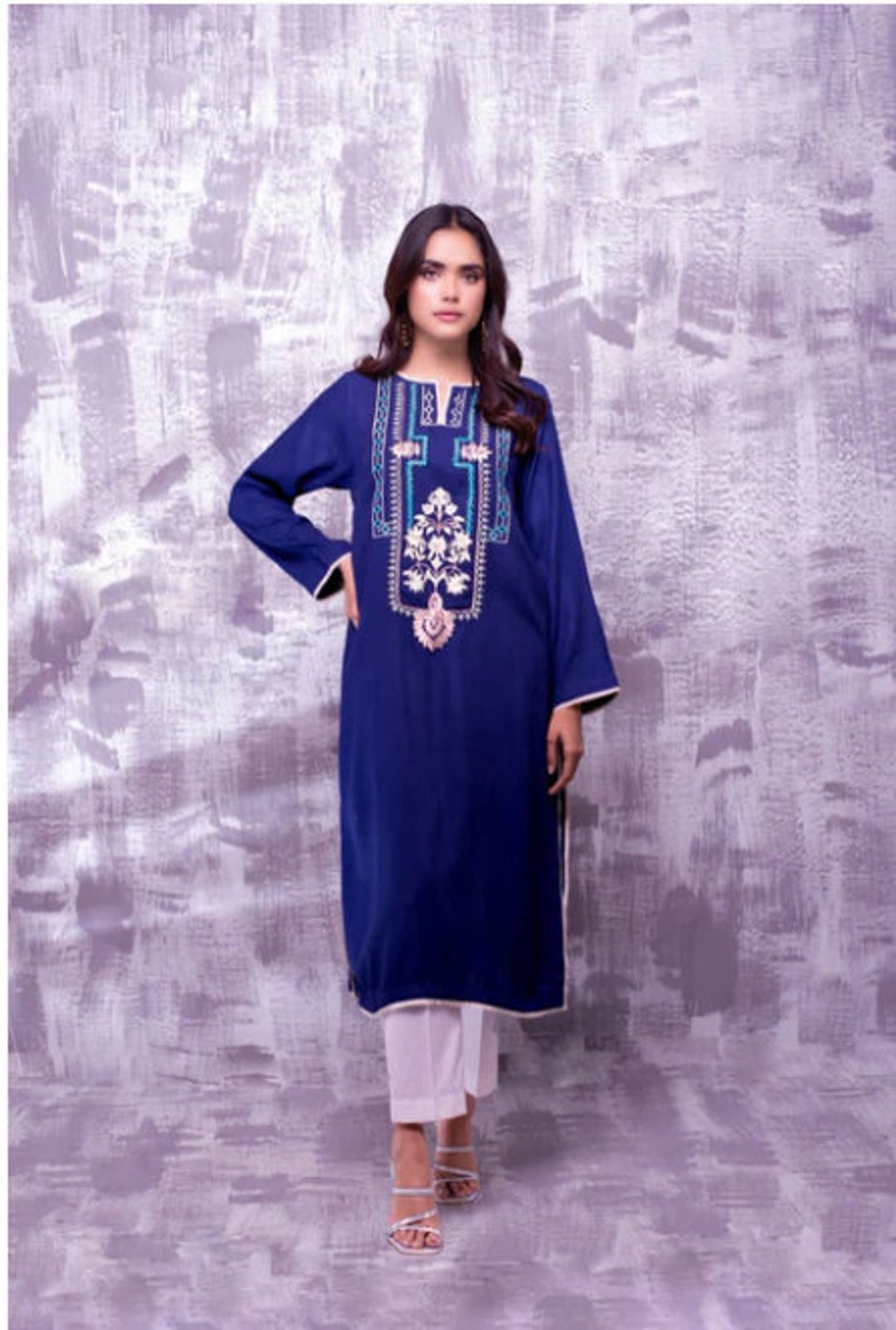 Pakistani Designer Women's Wear I-LACE 1pc Embroidered Linen Kurti Top ...