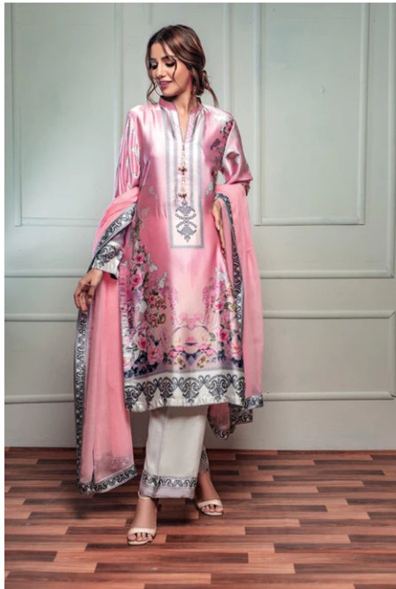 Pakistani Designer Wear I-LACE Women's 3pc Suit Set Shalwar Kameez ...