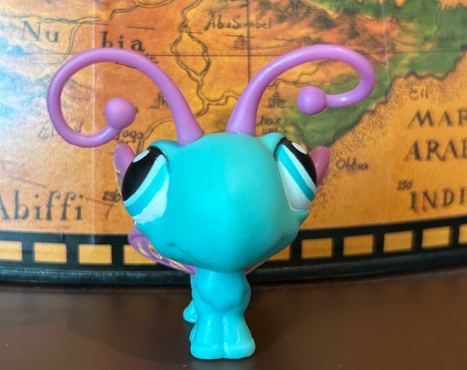 355 Blue and Purple Butterfly - Gen 2 Littlest Pet Shop - LPS Vintage ...