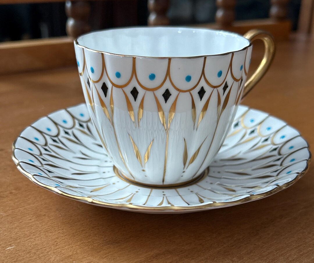 Royal Chelsea Bone China Set Tea Cup and Saucer - Etsy