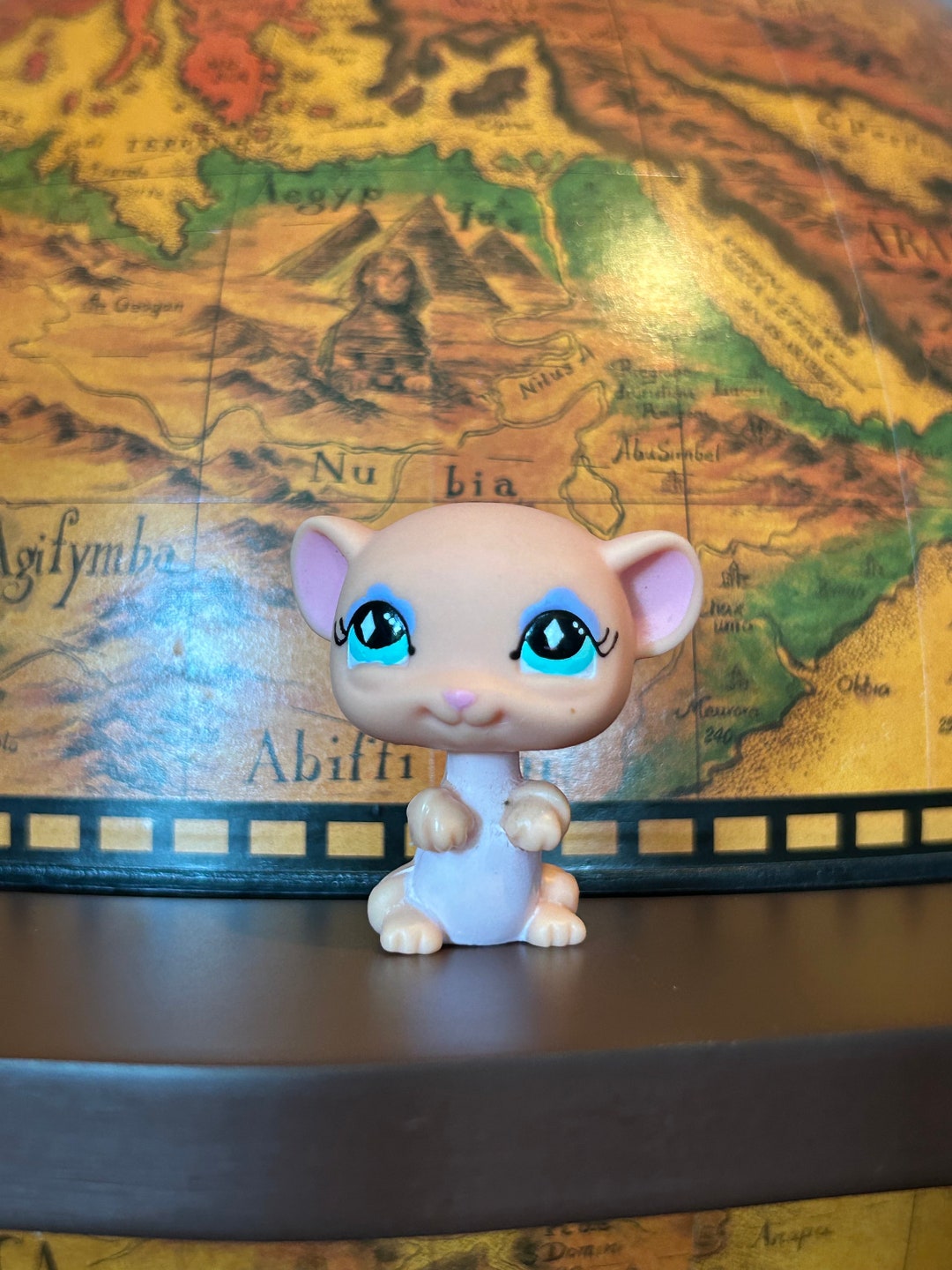 588 Light Apricot Mouse Pink Peach Mouse Teal Eyes - Gen 2 Littlest Pet ...