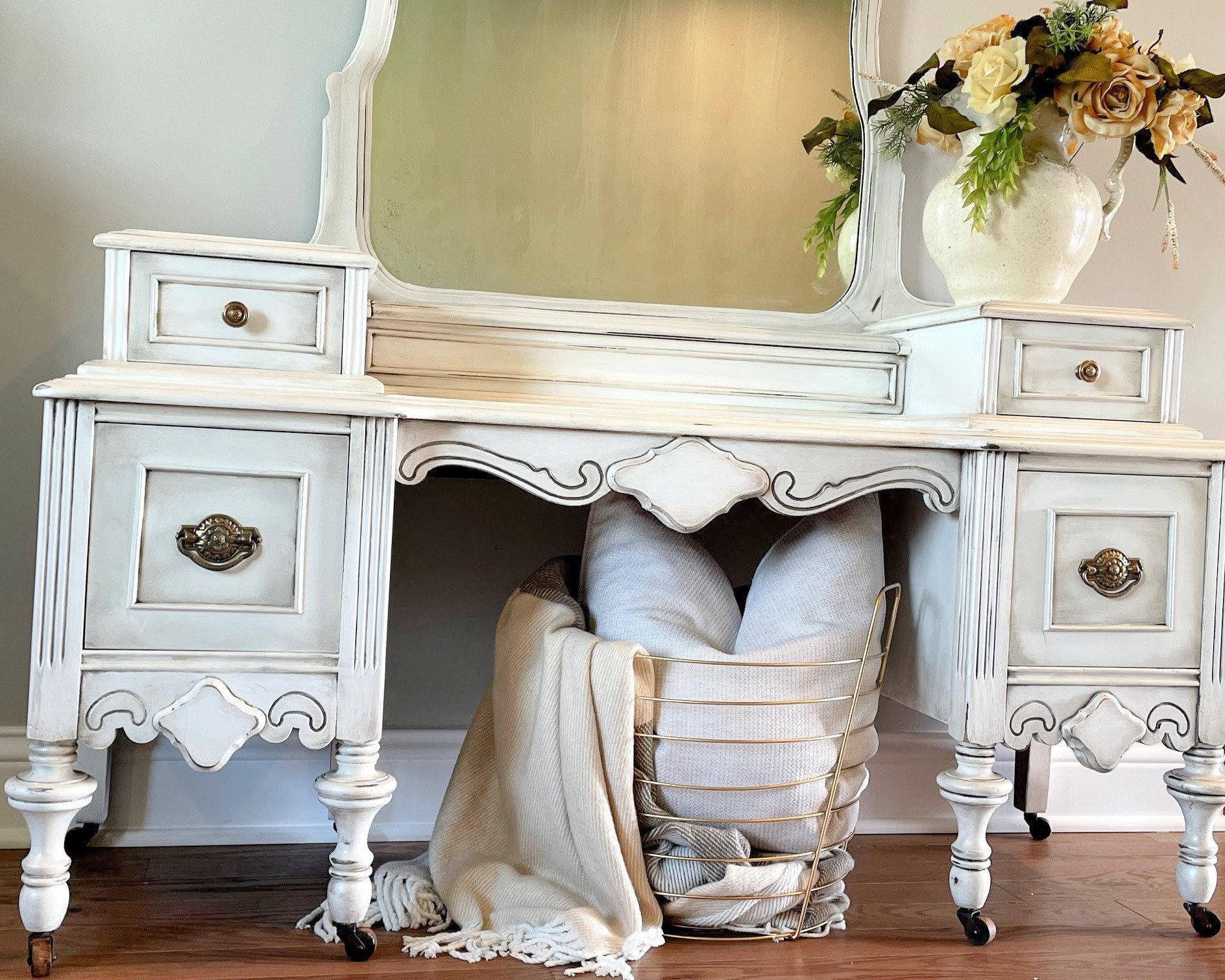 SOLD Refurbished Vanity French Provincial White | Etsy