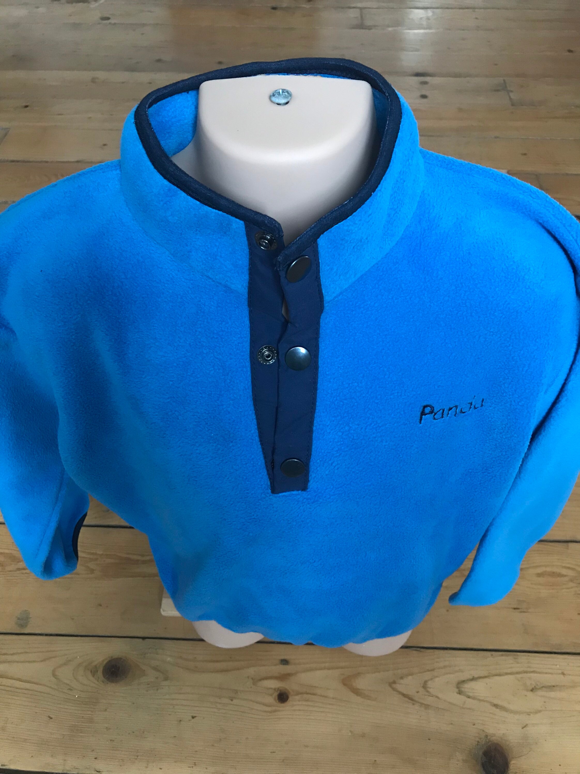 Lovely Sky Blue Fleece Top for Boys, Soft, Cosy, Eye Catching, Hard ...