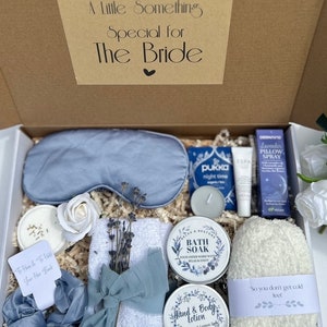 Bride-to-be Spa Gift Set - Sage Green Luxury Goodies for Relaxation ...