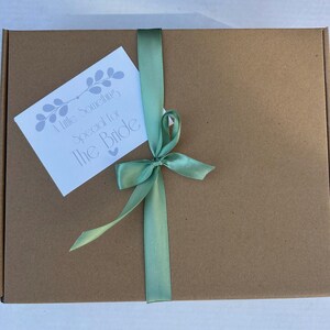 Bride-to-be Spa Gift Set - Sage Green Luxury Goodies for Relaxation ...