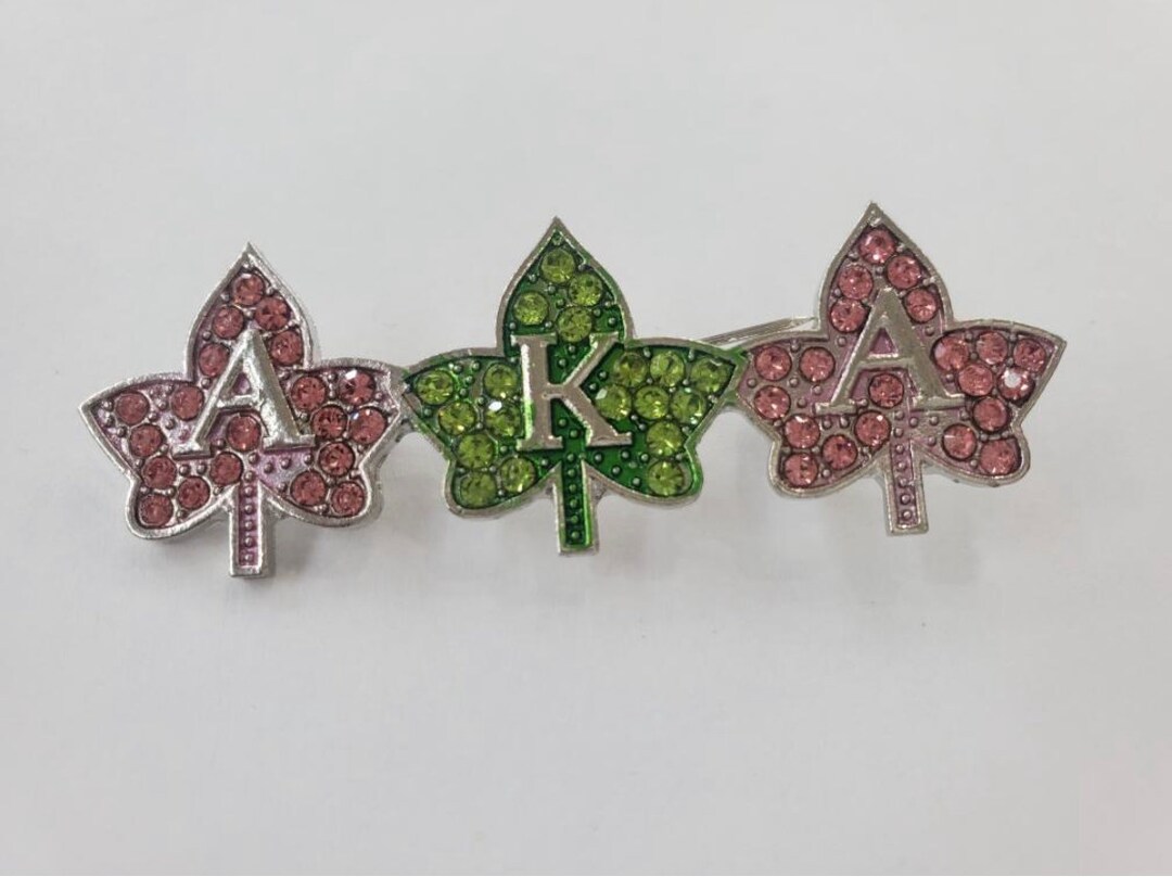 Three Leaf Brooch - Etsy