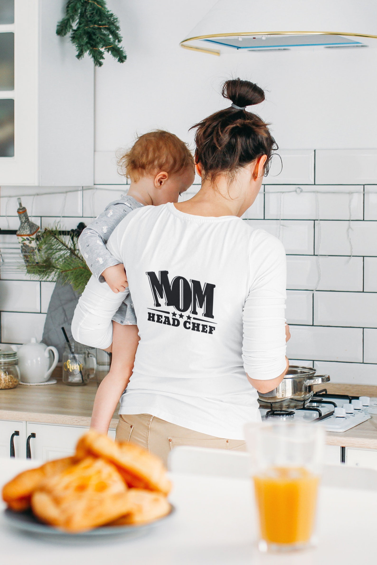 Kitchen Chef Mom SVG for Mother's Day Gift Apron Cricut - Etsy