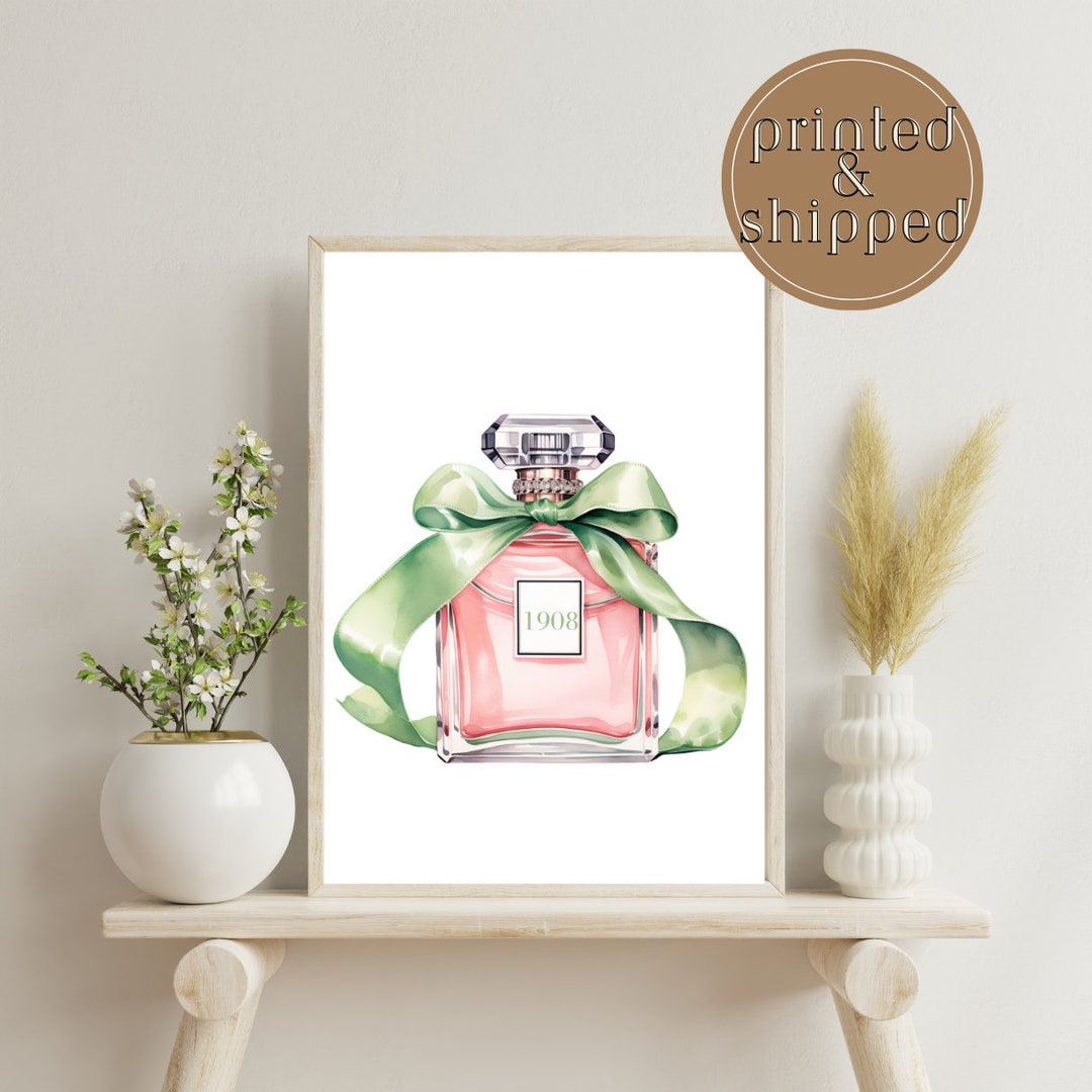 Alpha Kappa Alpha 1908 Vintage Perfume Bottle Watercolor Matte Vertical ...