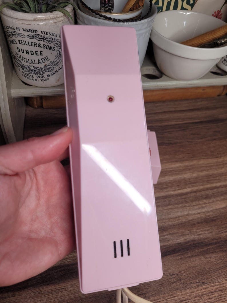 Vintage 1970s Retro Telephone, Pink Betacom Flamingo Telephone, Prop ...