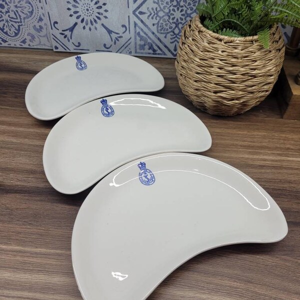 Half Moon Plates - Etsy