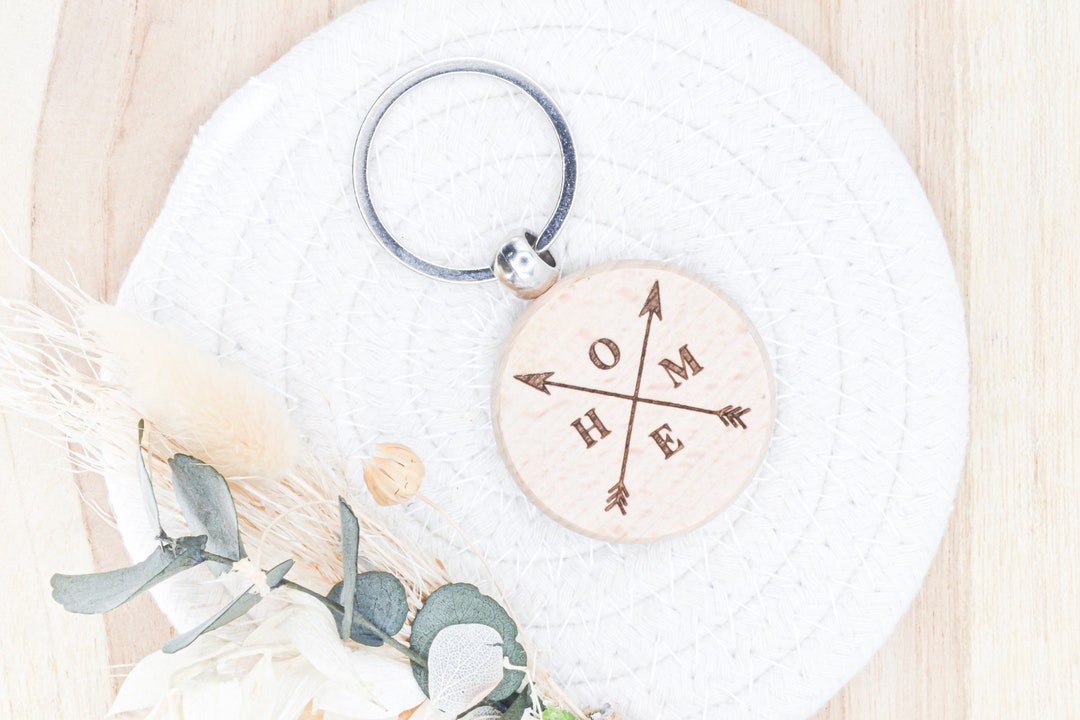 COUPLE Key Ring in Engraved Wood to Personalize - Couple Gift ...