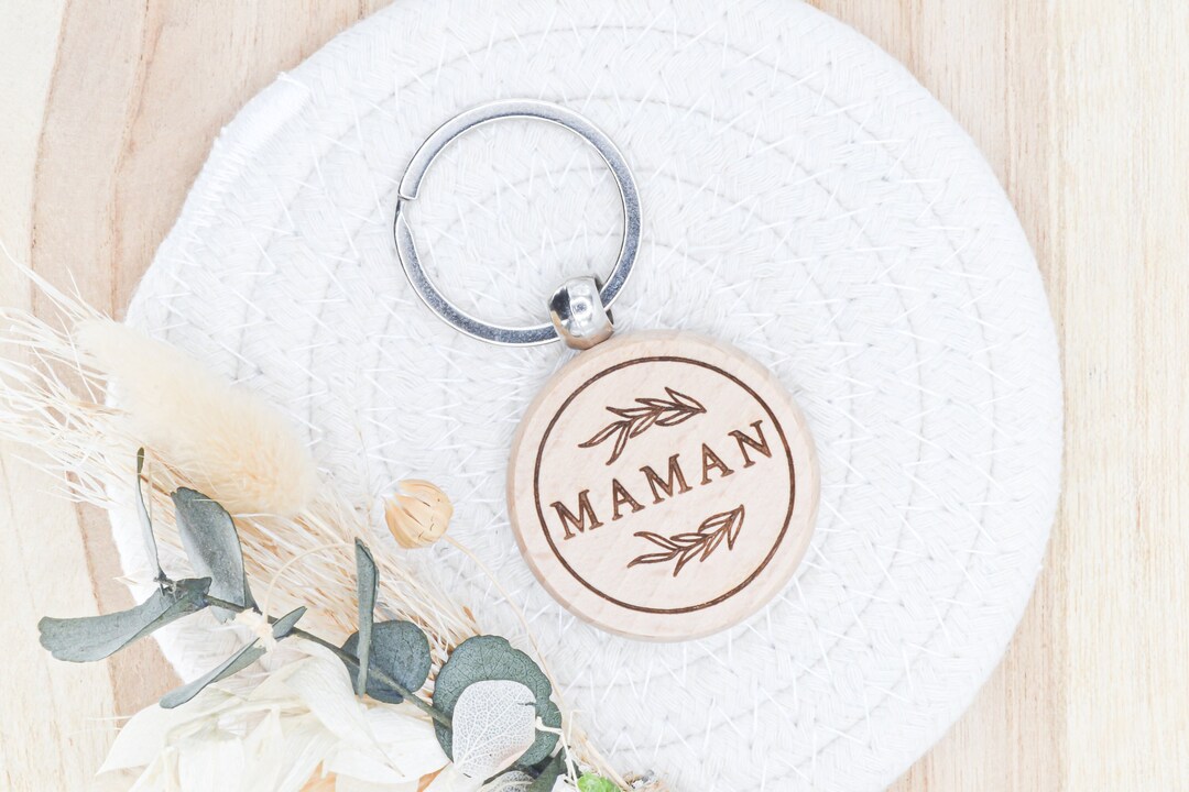 MOM Key Ring in Engraved Wood to Personalize - Mom Gift, Grandpa Gift ...
