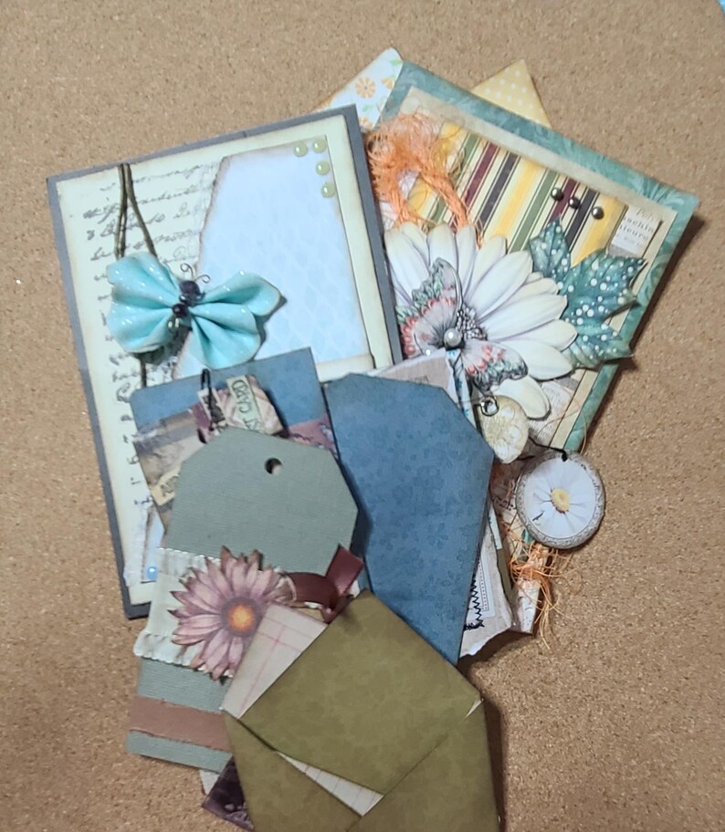 Handmade Junk Journal Embellishment From Pockets, Fold Out, Tags and ...