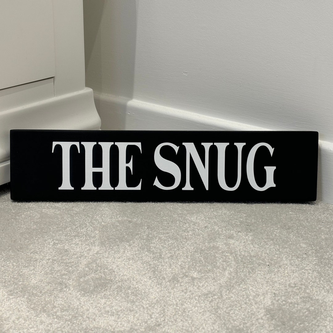 The Snug Sign, Cosy Warm Nook Gift, Wall Hanging Wooden Plaque, Free ...