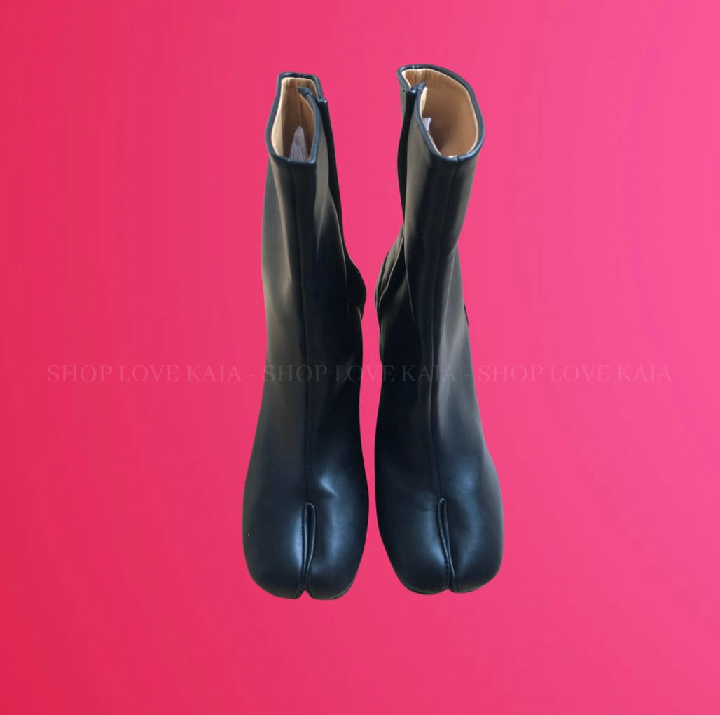 Bubble Split Booties