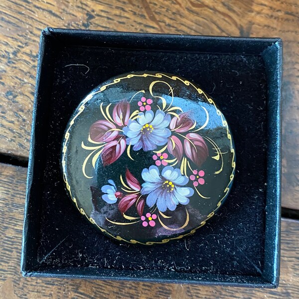 Hand Painted Vintage Russian Brooch - Etsy