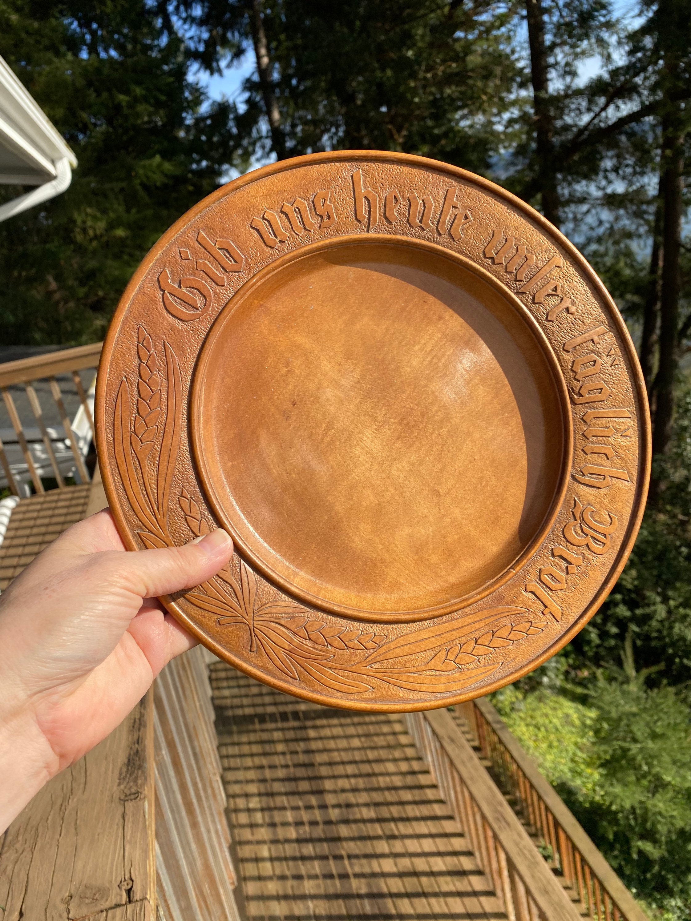 German Wooden Plates for sale | Only 3 left at -60%