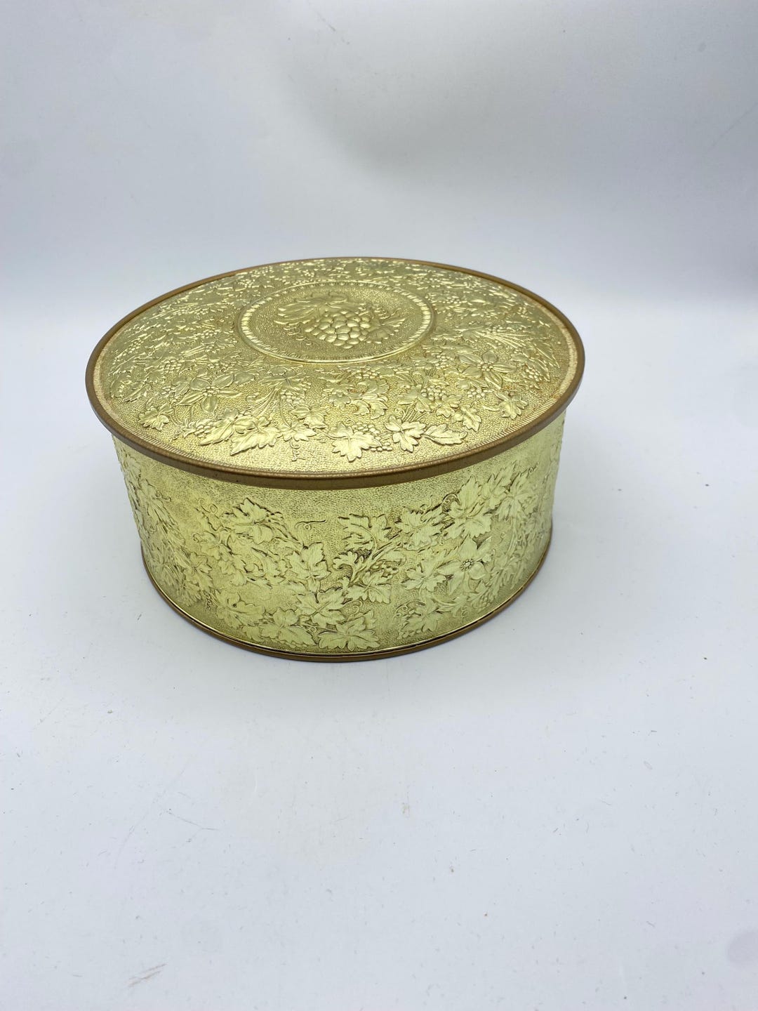 Guildcraft New York Gold Tin Grape Motif Vintage Container - Etsy
