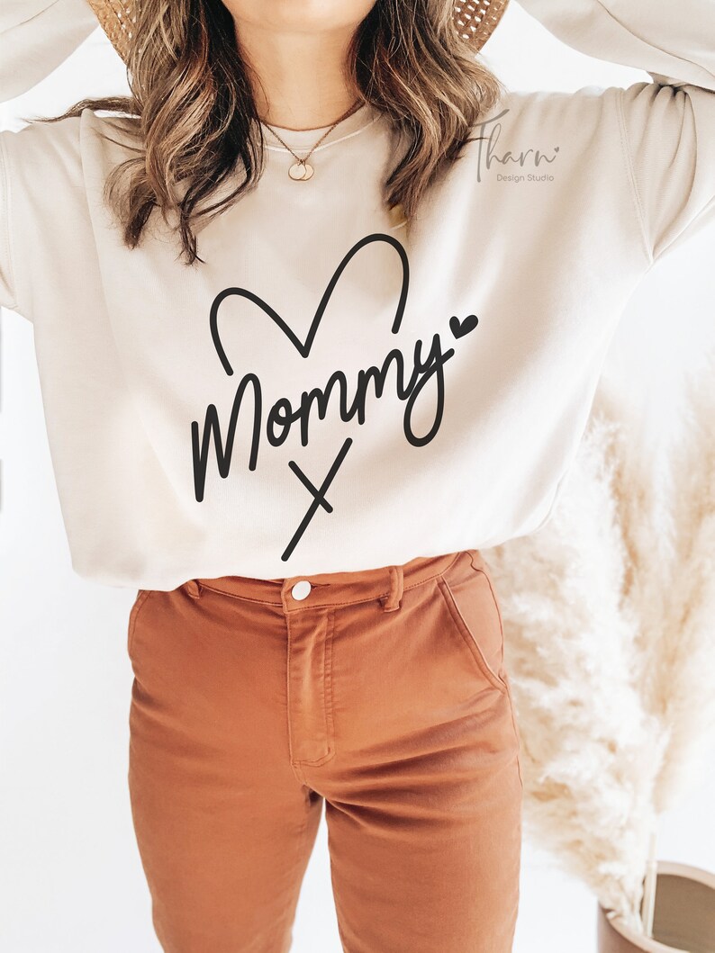 Mommy svg Momma svg Heart Cricut file Sublimation Png Dxf - Etsy México