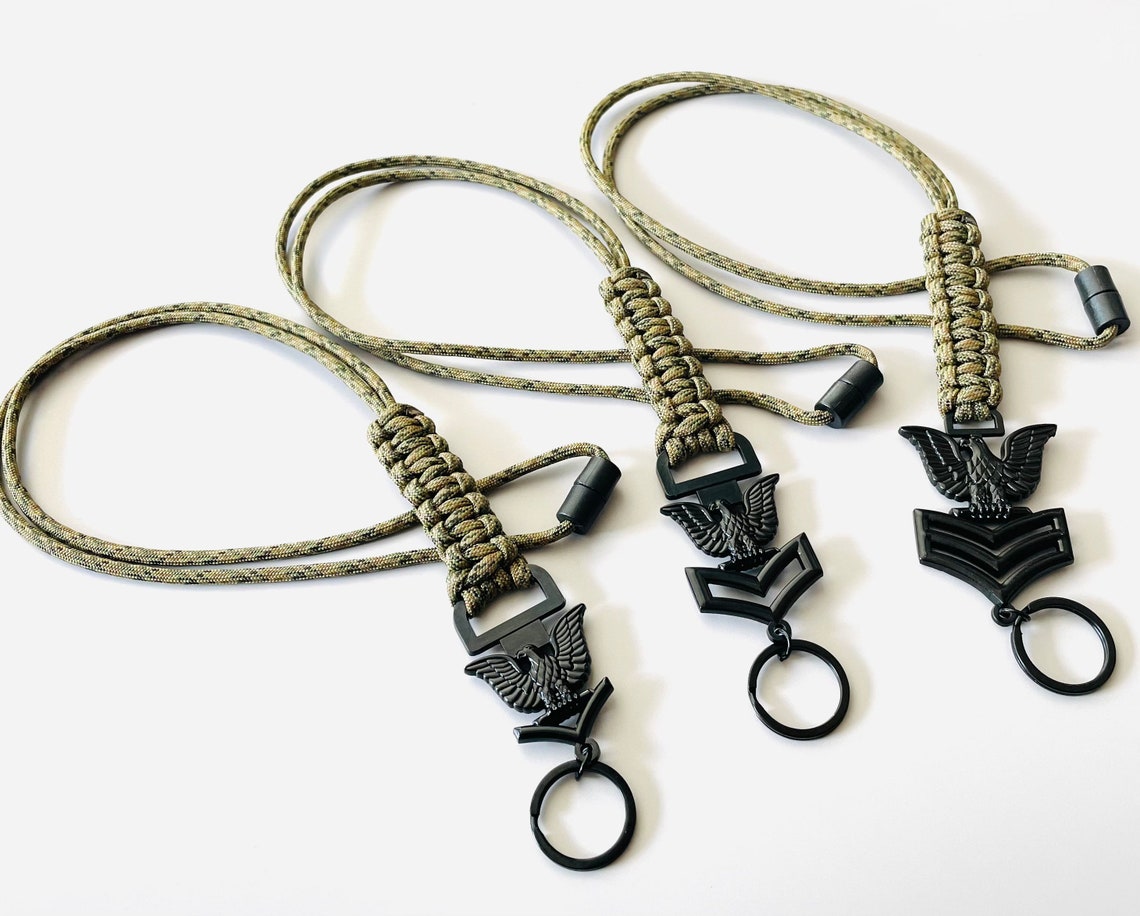 USN E4/E5/E6 Black Crow With Digital Multi Camo Paracord Neck - Etsy