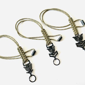 USN E4/E5/E6 Black Crow With Digital Multi Camo Paracord Neck Lanyard ...