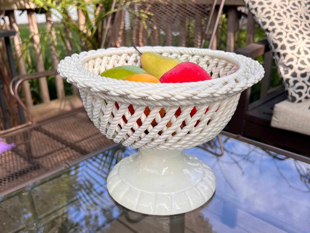 1950s Woven White Porcelain Faïence Tazza White Ceramic Spanish Fruit ...