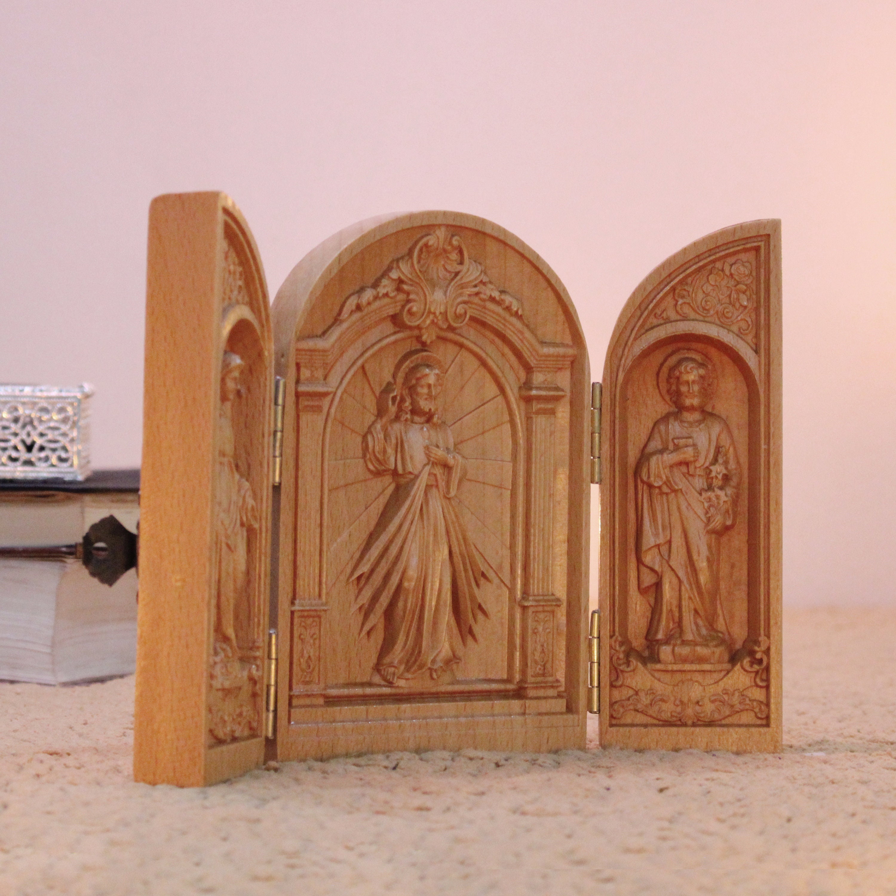 Wooden Triptych Altar for Family-free Engarving-wooden - Etsy