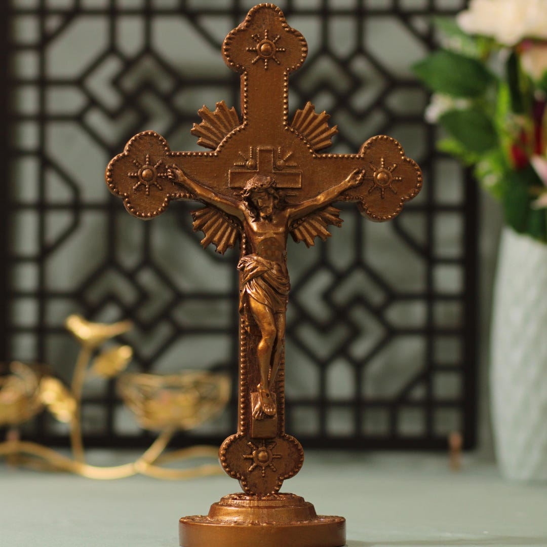 Christ Crucifix Solid Wood Antique Style Religious Wooden Cross ...