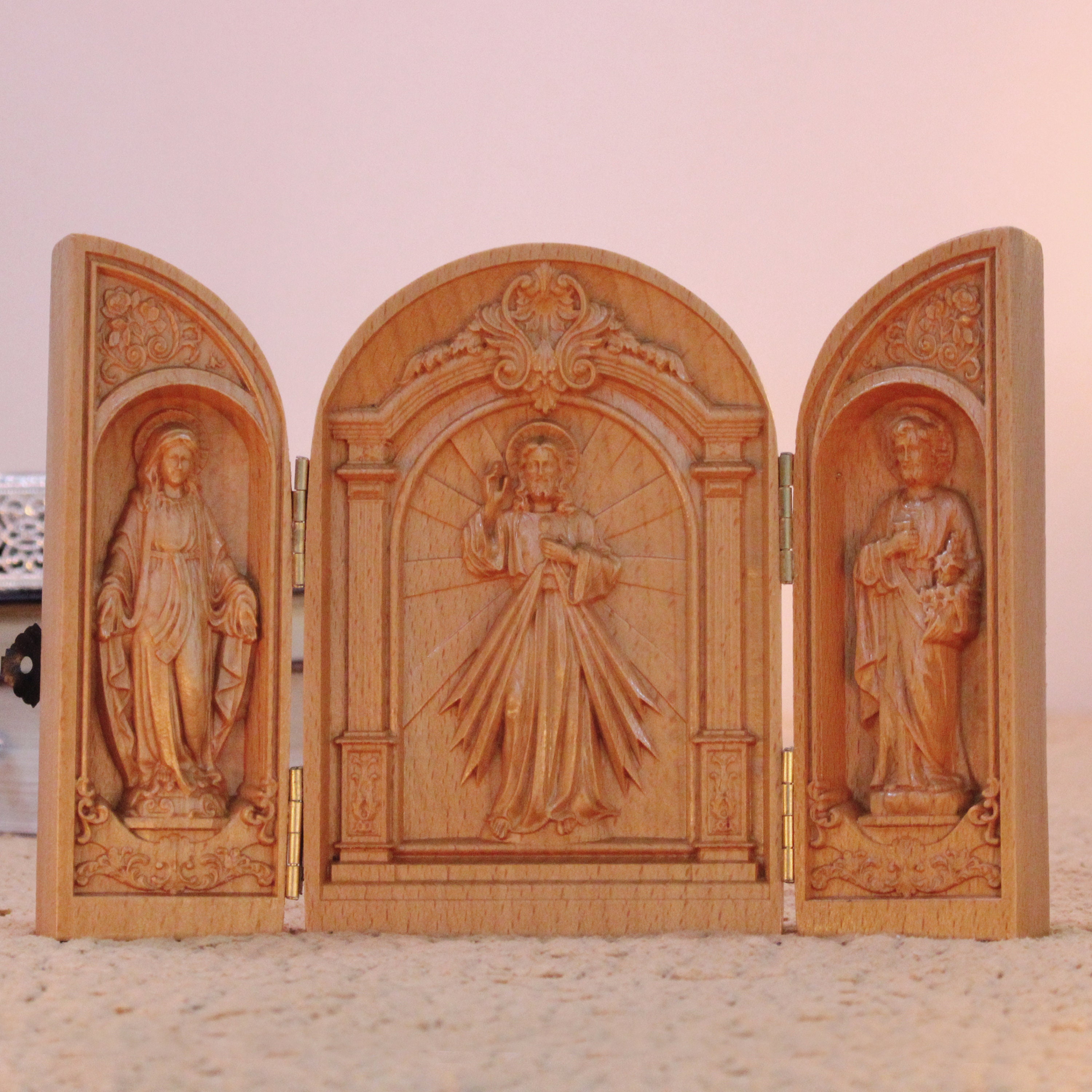 Wooden Triptych Altar for Family-Free Engarving-Wooden Religious Gifts ...