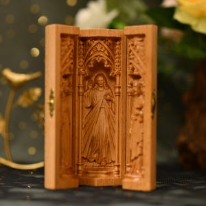 Holy Family Catholic Triptych of the Virgin Mary Jesus Christ St Joseph Portable Altar Catholic ...