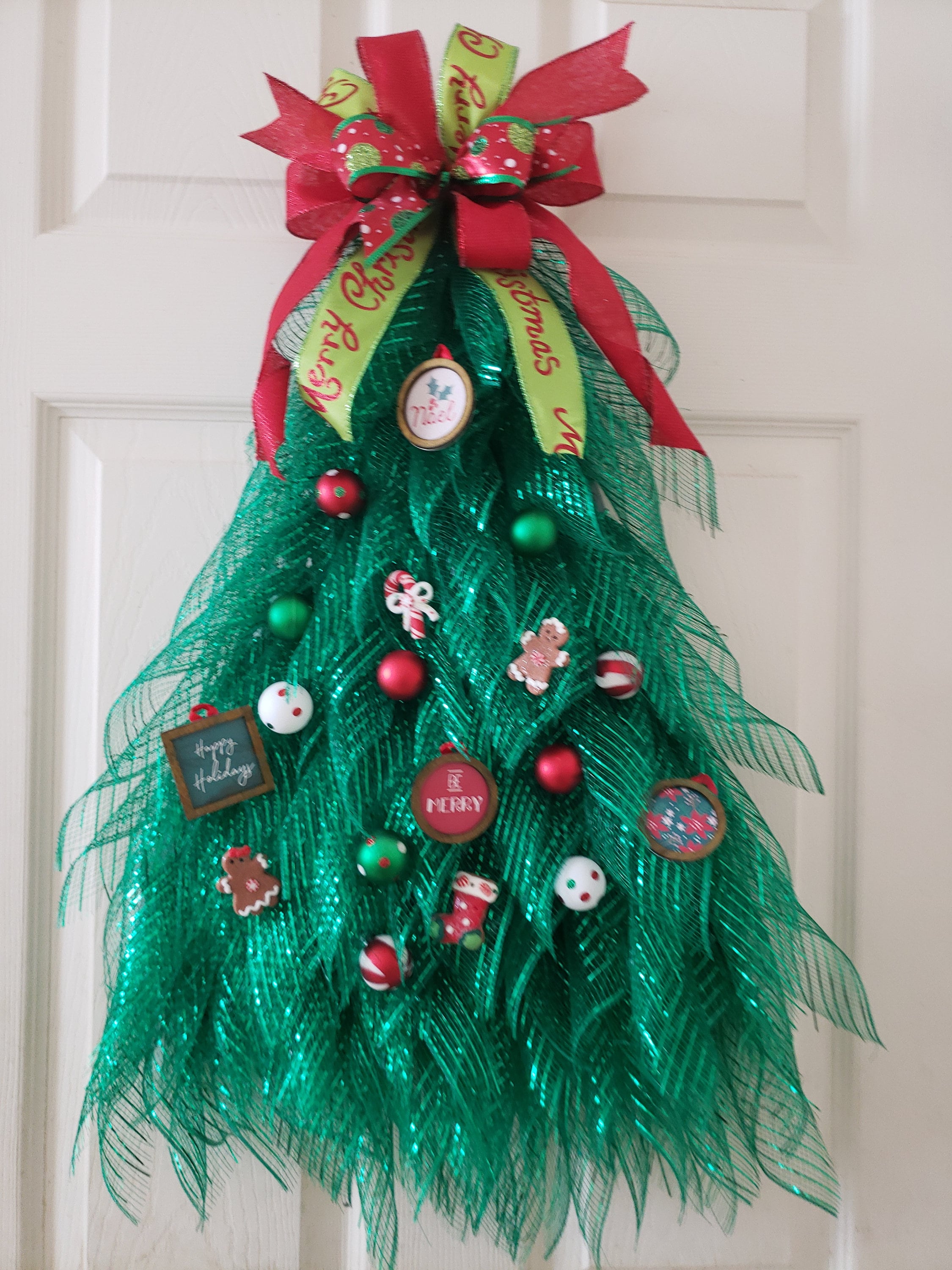 Christmas Tree Mesh Wreath Directions