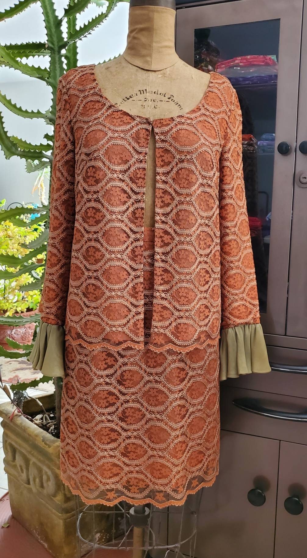 Vintage 1960s S. Howard Hirsch California 2pc Misses Lace Suit Size 12 ...