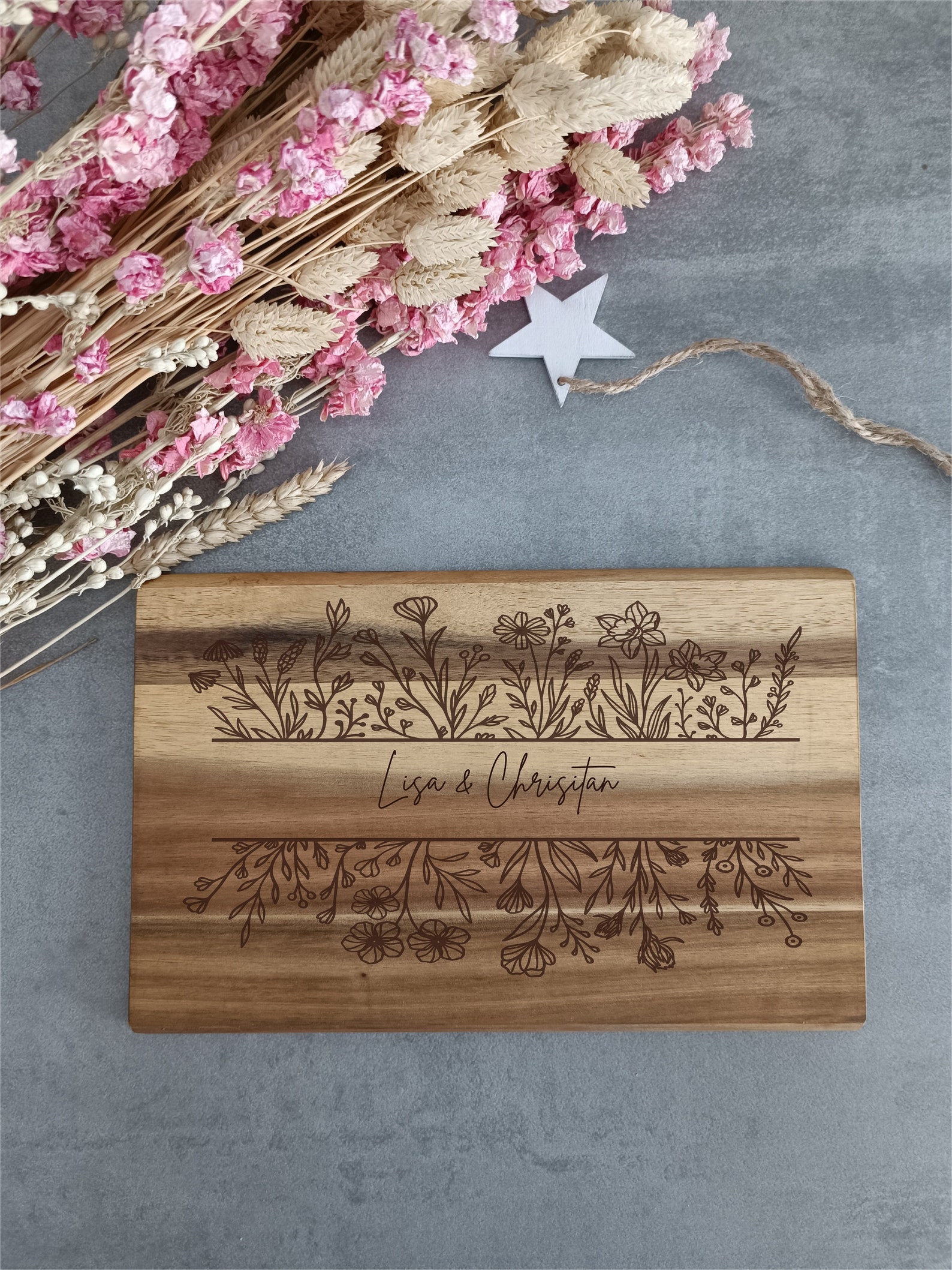 Brettchen mit Namen und Hochzeitsdatum / Frühstücksbrettchen / - Etsy.de