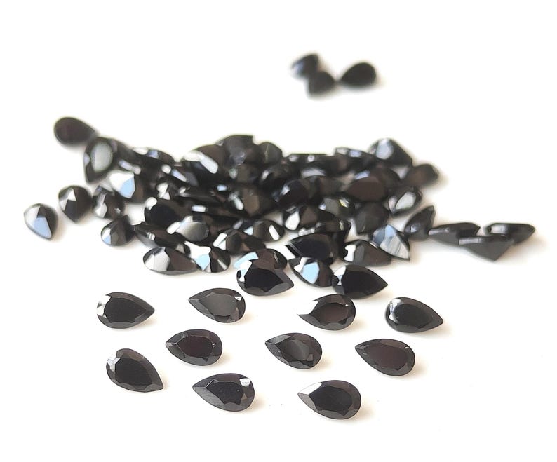 4x6 Mm Black Spinel Pear, Natural Black Spinel 4x6mm Pear Faceted Cut ...