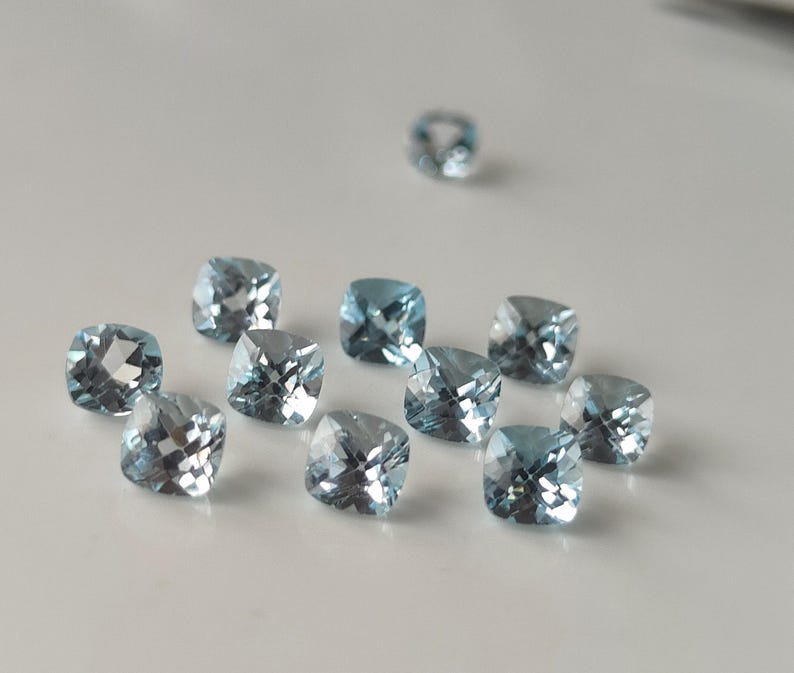 4 Mm Sky Blue Topaz Cushion Cut, Natural Blue Topaz 4x4mm Cushion Cut ...