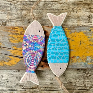 Hanging Wooden Hand Decorated Fish Decoration 2 Designs Coastal Decor ...