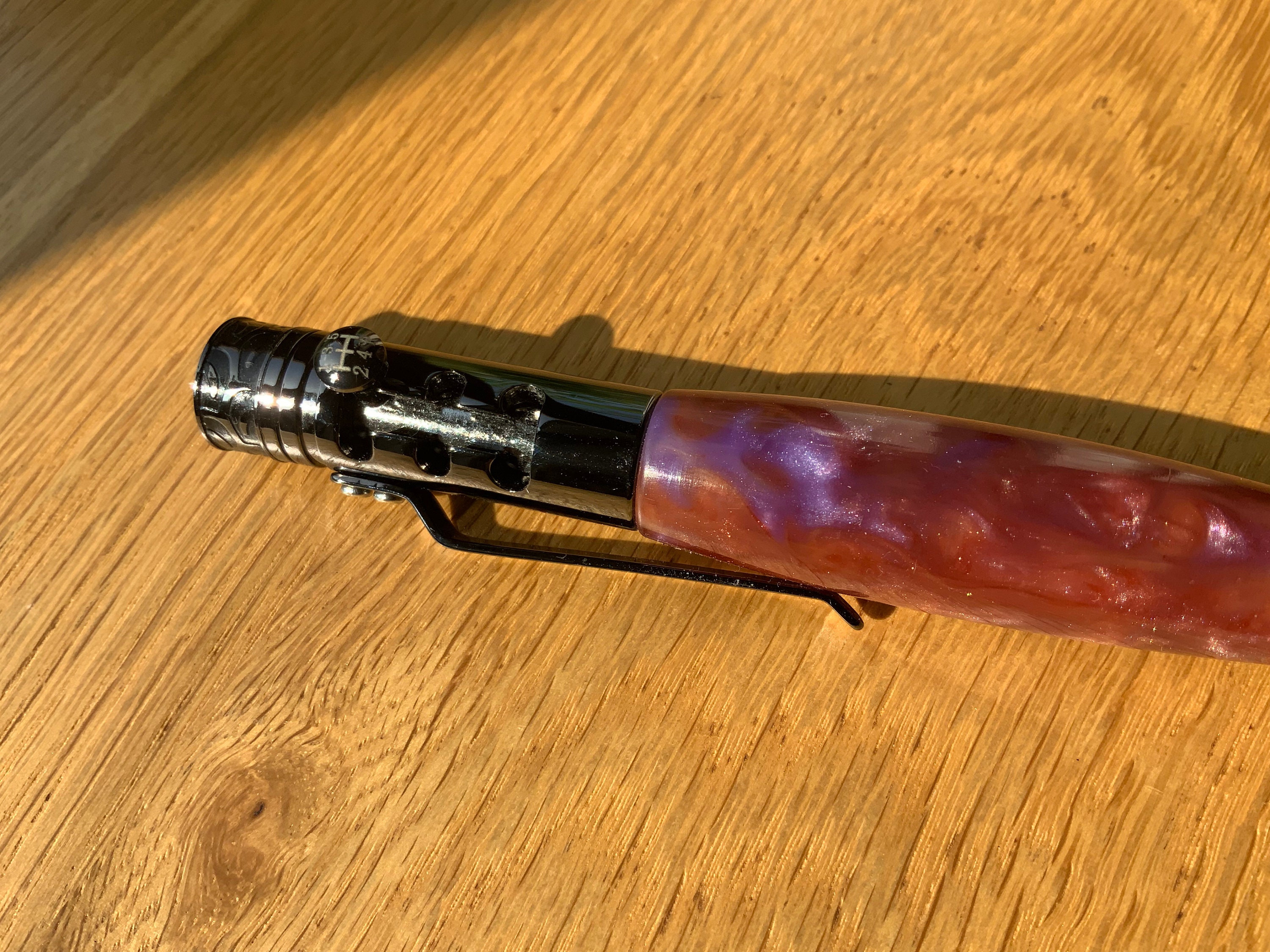 Handgefertigter Stift Auto mit 5 Speed Shifter Gunmetal mit burnt Umber ...