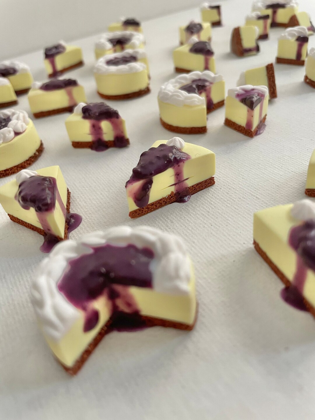 Blueberry Cheesecake 1:6th Scale and Oversized Slice. Dollhouse Cake ...