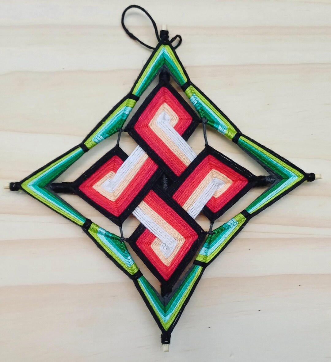 Handwoven Eye of God celtic Knot Christmas - Etsy
