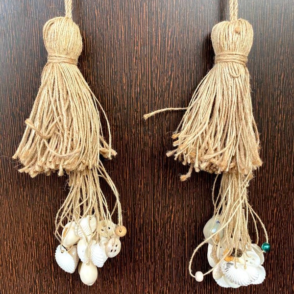 Seashell and Tassel Necklace - Etsy