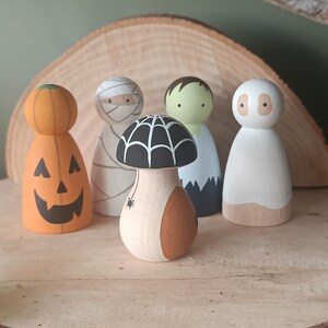 Wooden Halloween Peg Doll Set Pumpkin Vampire Mummy - Etsy UK