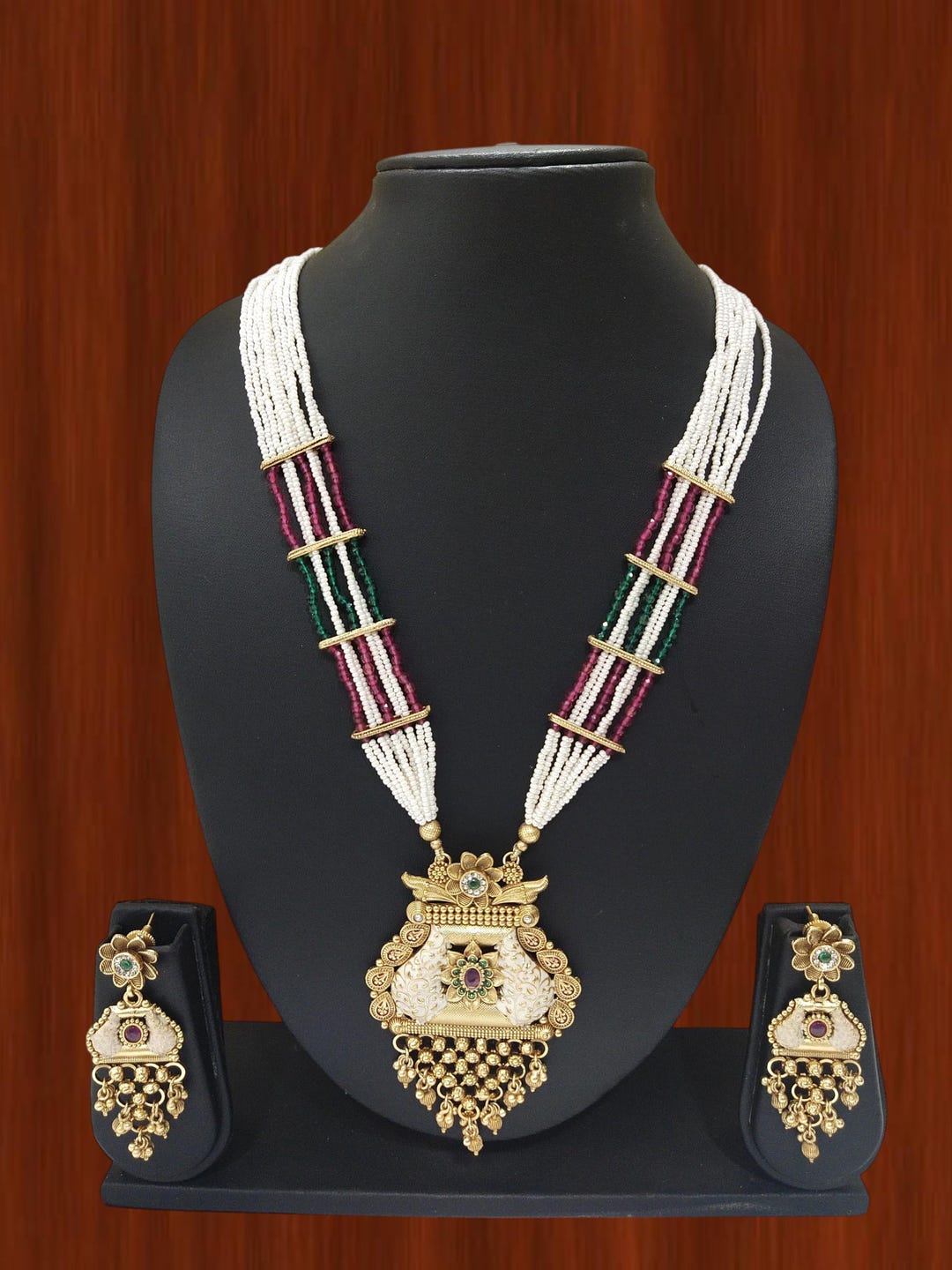 Gold Plated Indian Jewelry Mala Pendant Set: Wedding Party Earrings - Etsy