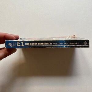 1982 E.T the Extra Terrestrial Novelization Paperback Book 80s Berkley ...