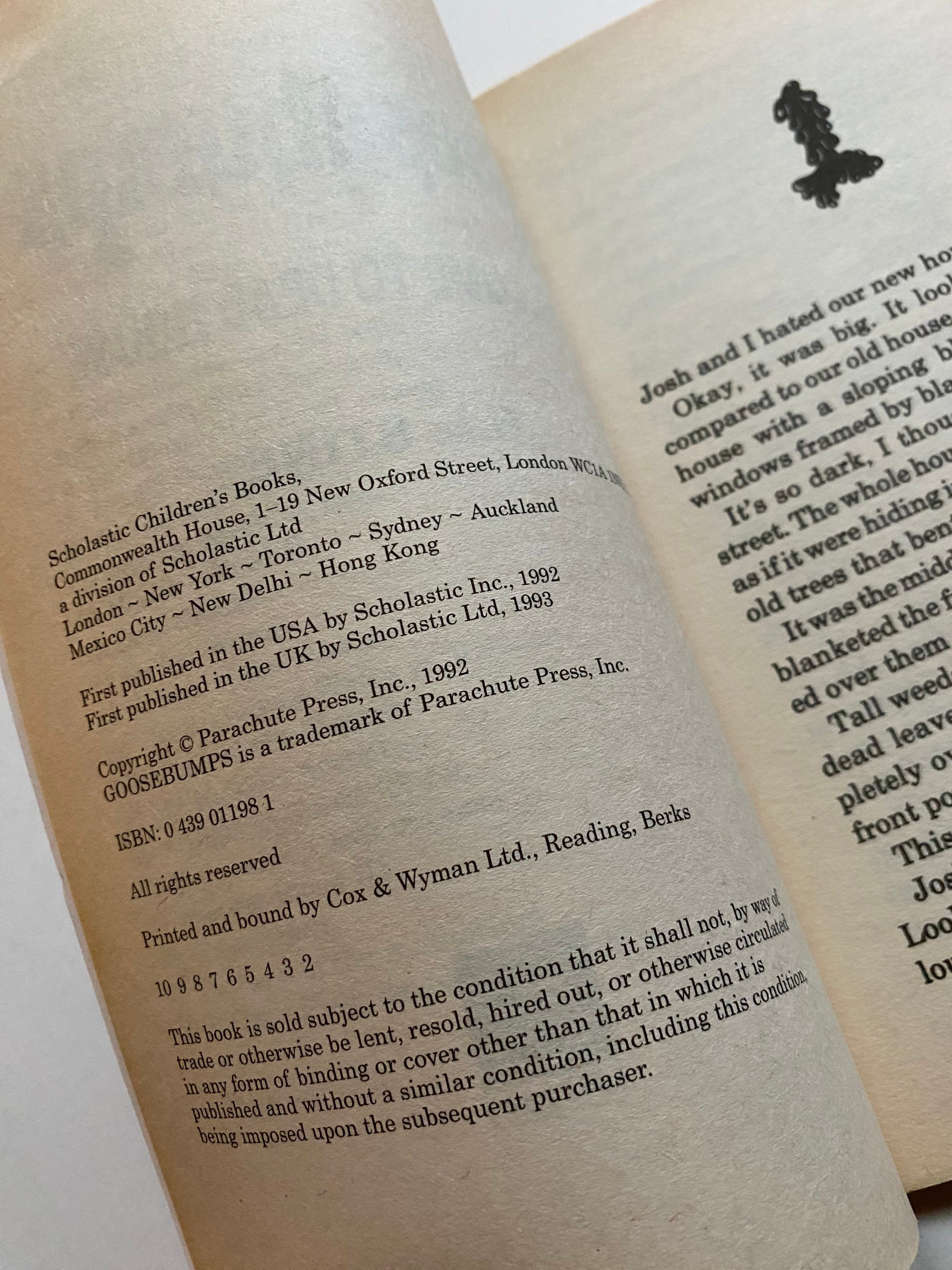 Goosebumps 1 Welcome to Dead House Paperback Chapter Book by RL Stine ...