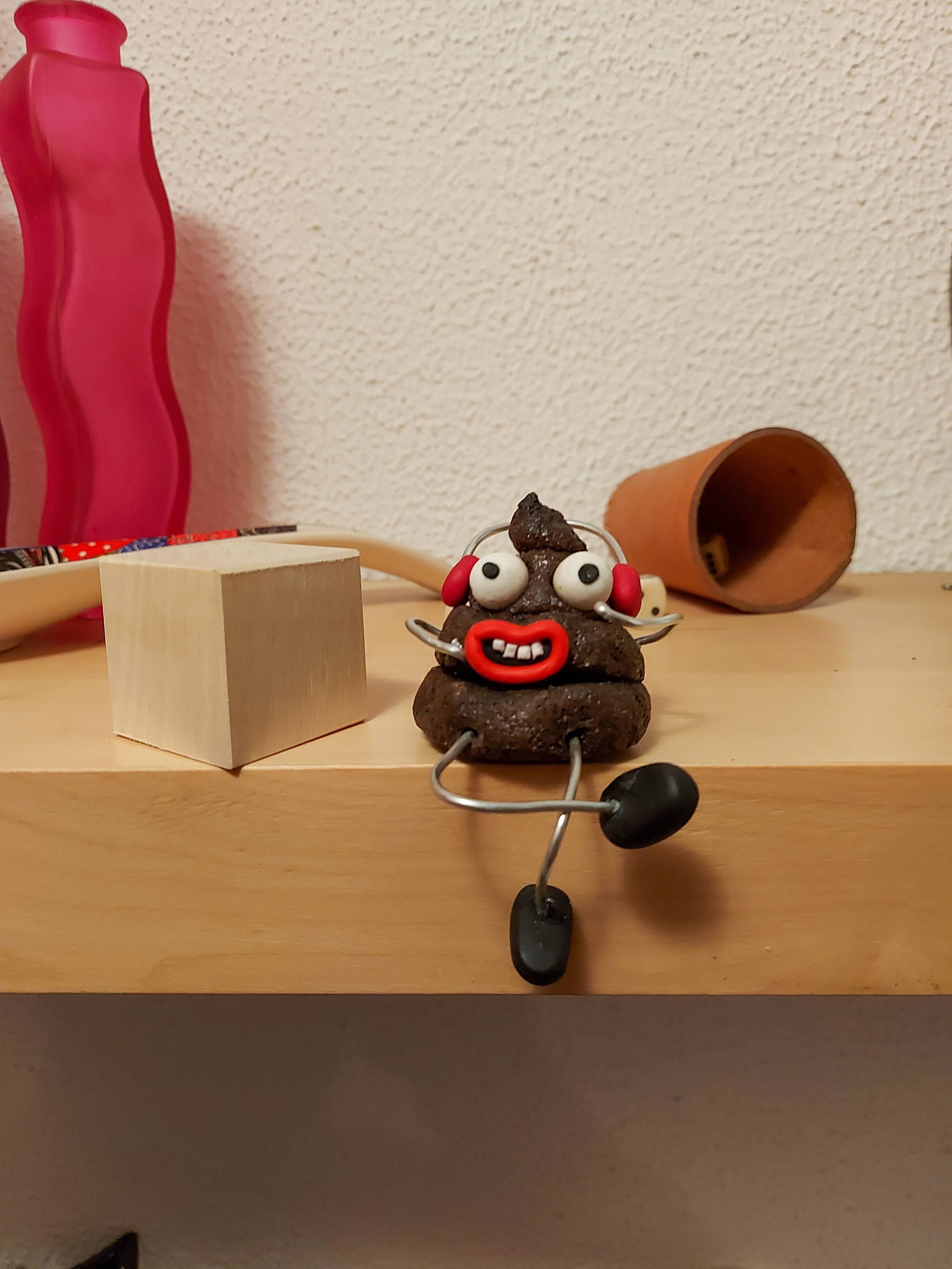 La figura de caca real trae buena suerte debe tener un regalo - Etsy México