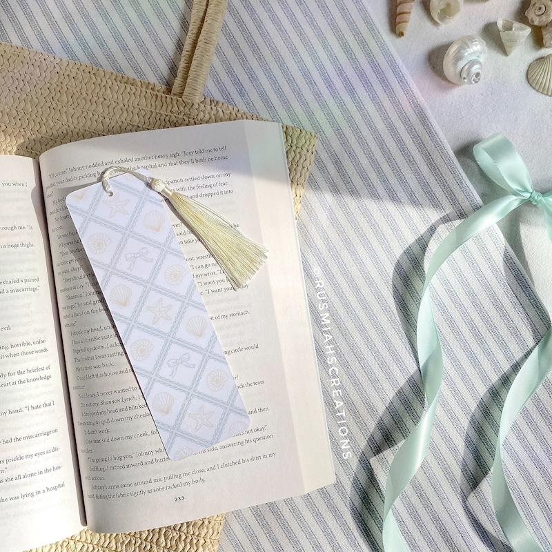 Book Club Read on Sea - Etsy